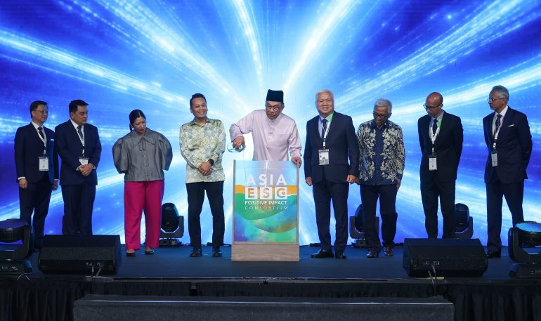 Kumpulan Media Star, Media Group of Kompas Gramedia (KG Media) dan ...